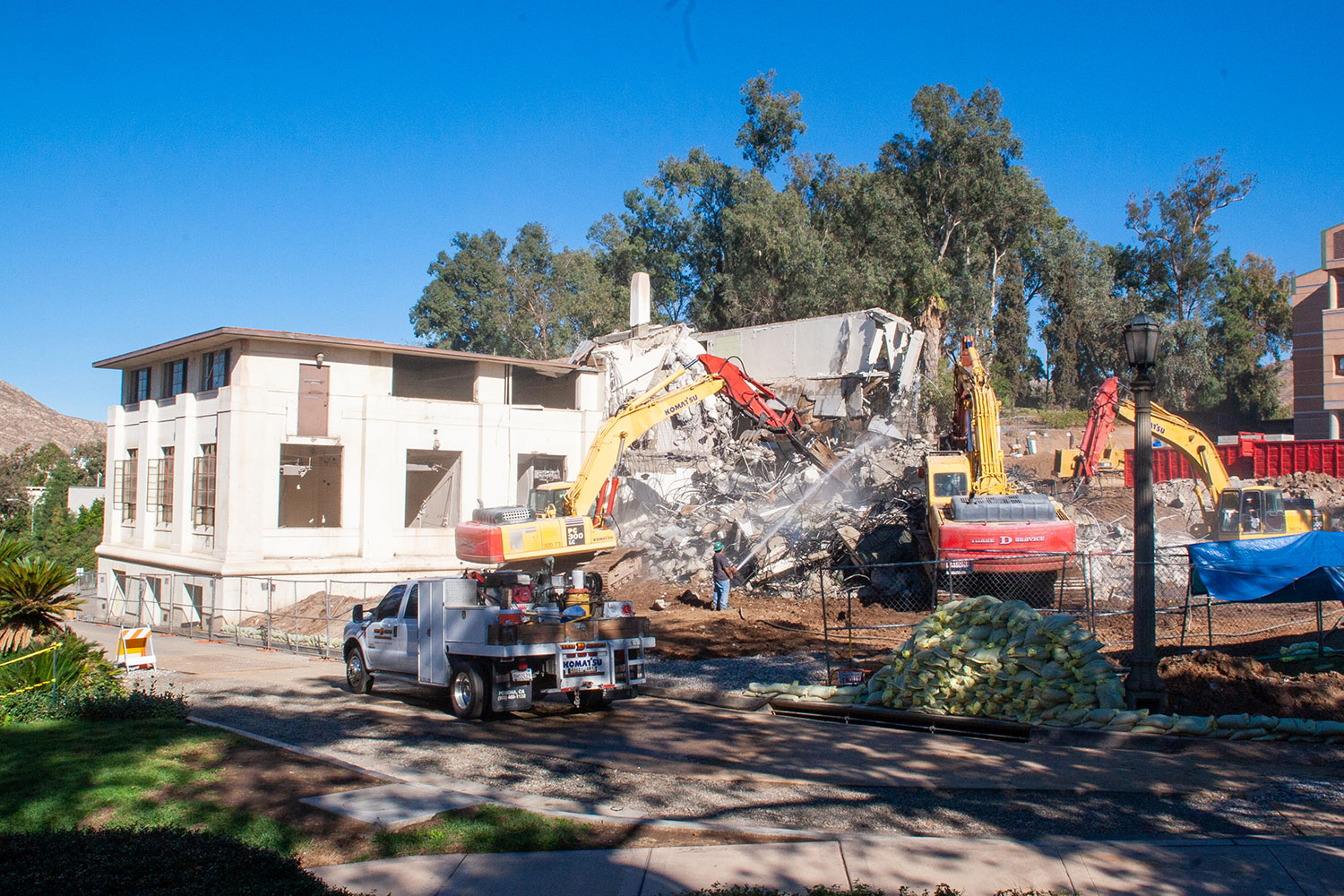 UCR Insectary and Quarantine Facility Construction | Center for ...